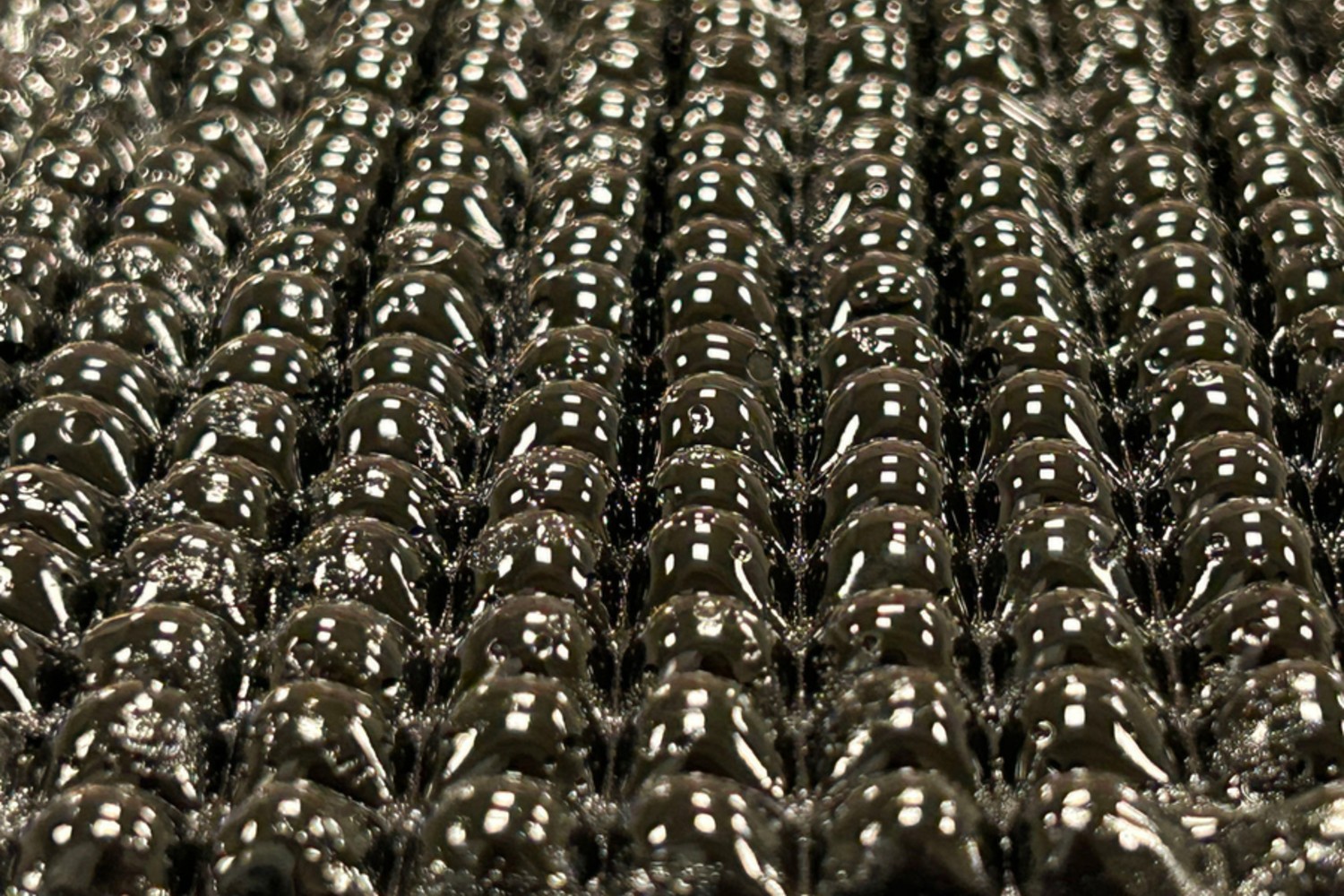 MIT Scientists Created a Device That Harvests Water Vapor - InsideHook