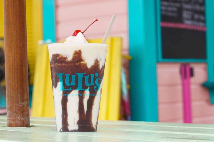 If You're Craving a Frozen Drink, You Definitely Want a Bushwacker ...