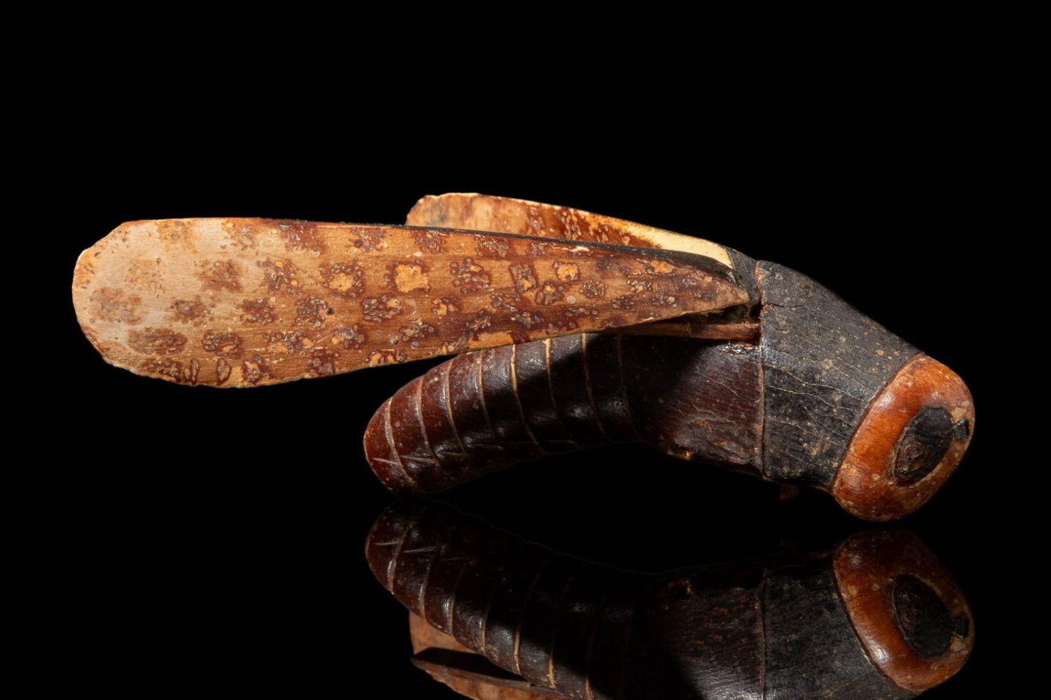 Is a Stolen Egyptian Grasshopper About to Be Auctioned Off? - InsideHook