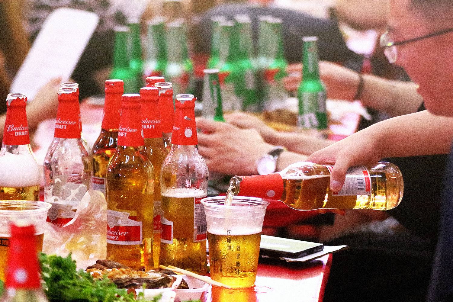 The Drinking Culture of China - InsideHook