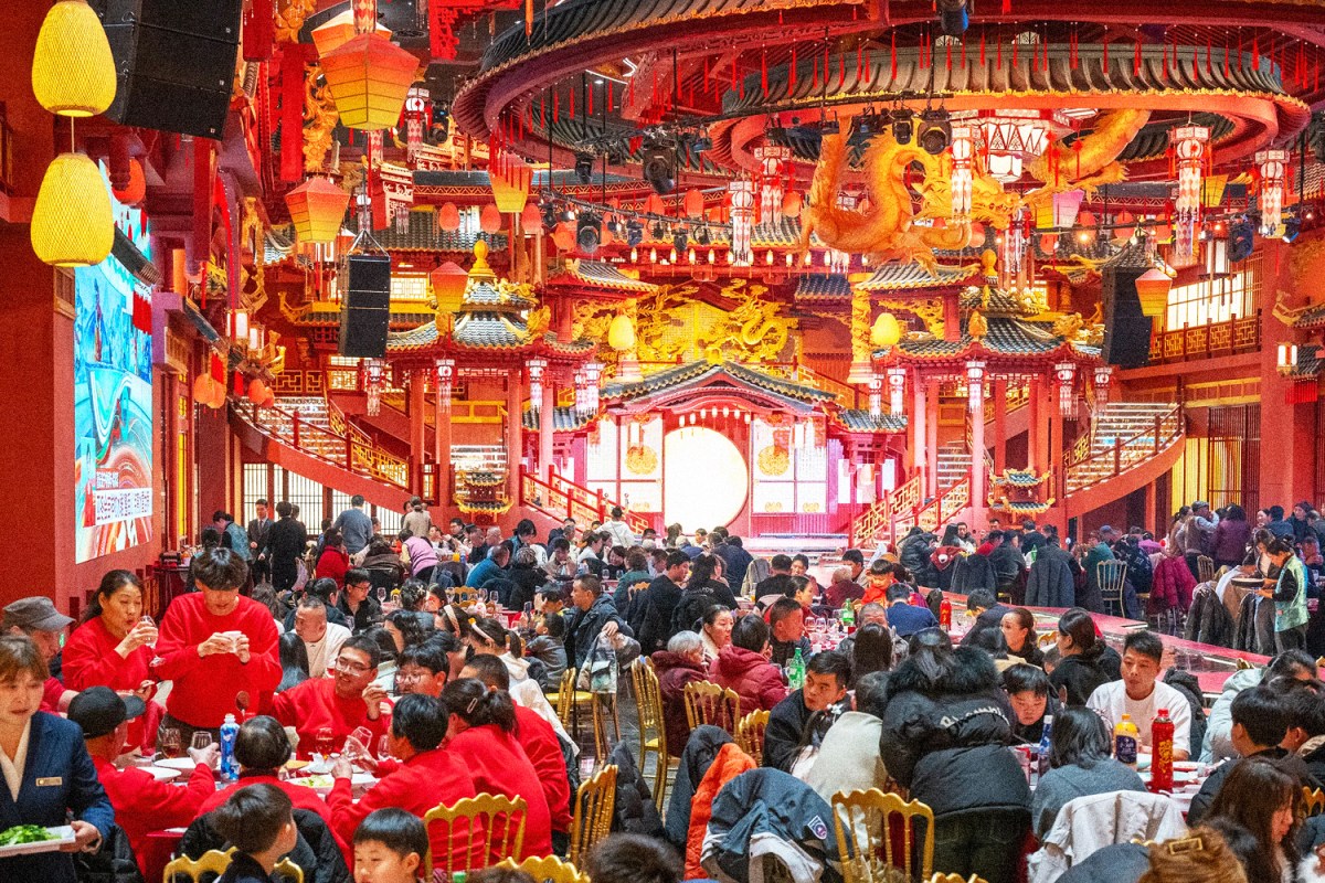The Drinking Culture of China - InsideHook