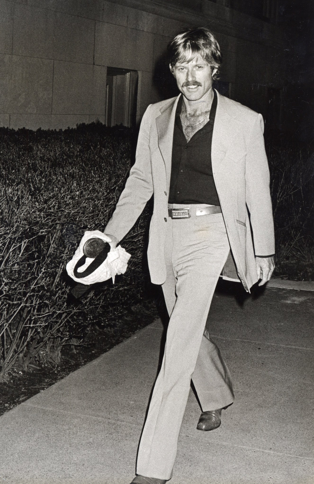 18 Photos of Robert Redford Being the Best-Dressed Man Ever - InsideHook