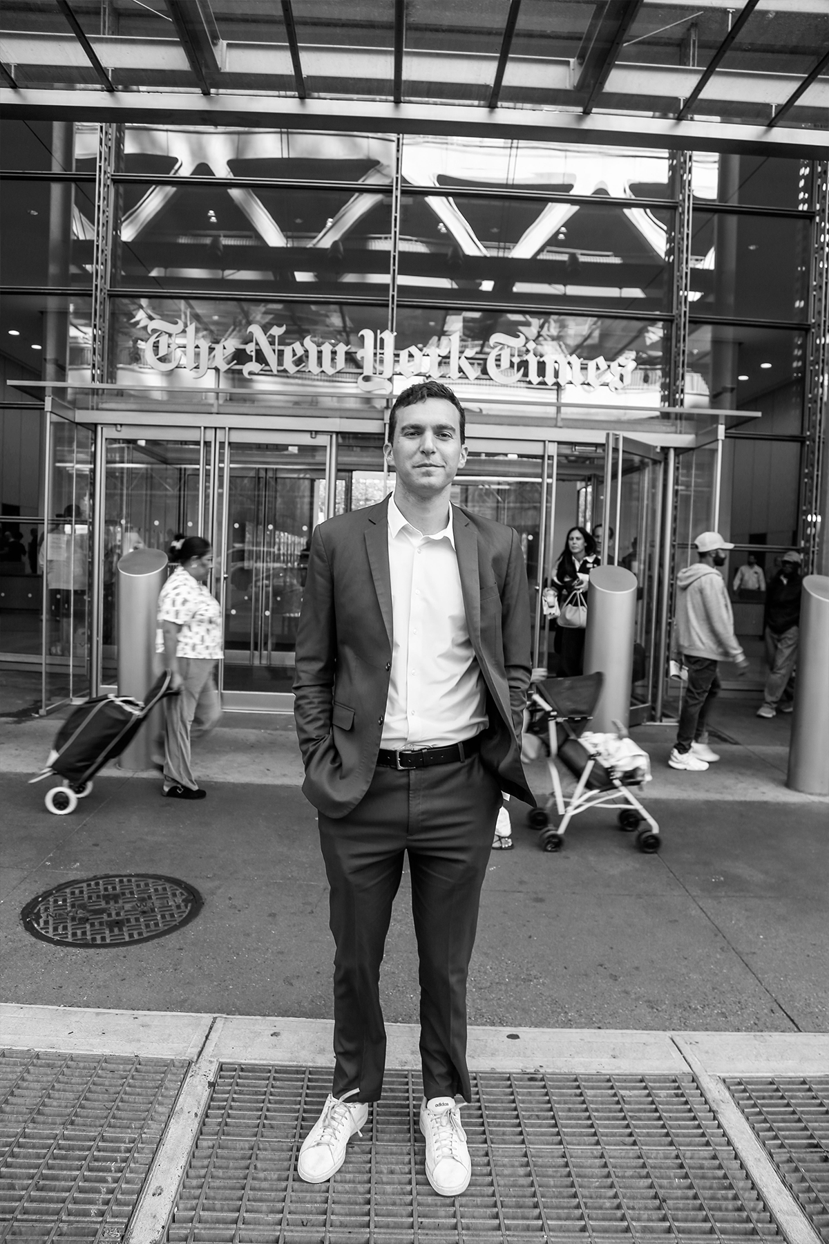 How Tyler Pager Became a Star Political Reporter - InsideHook